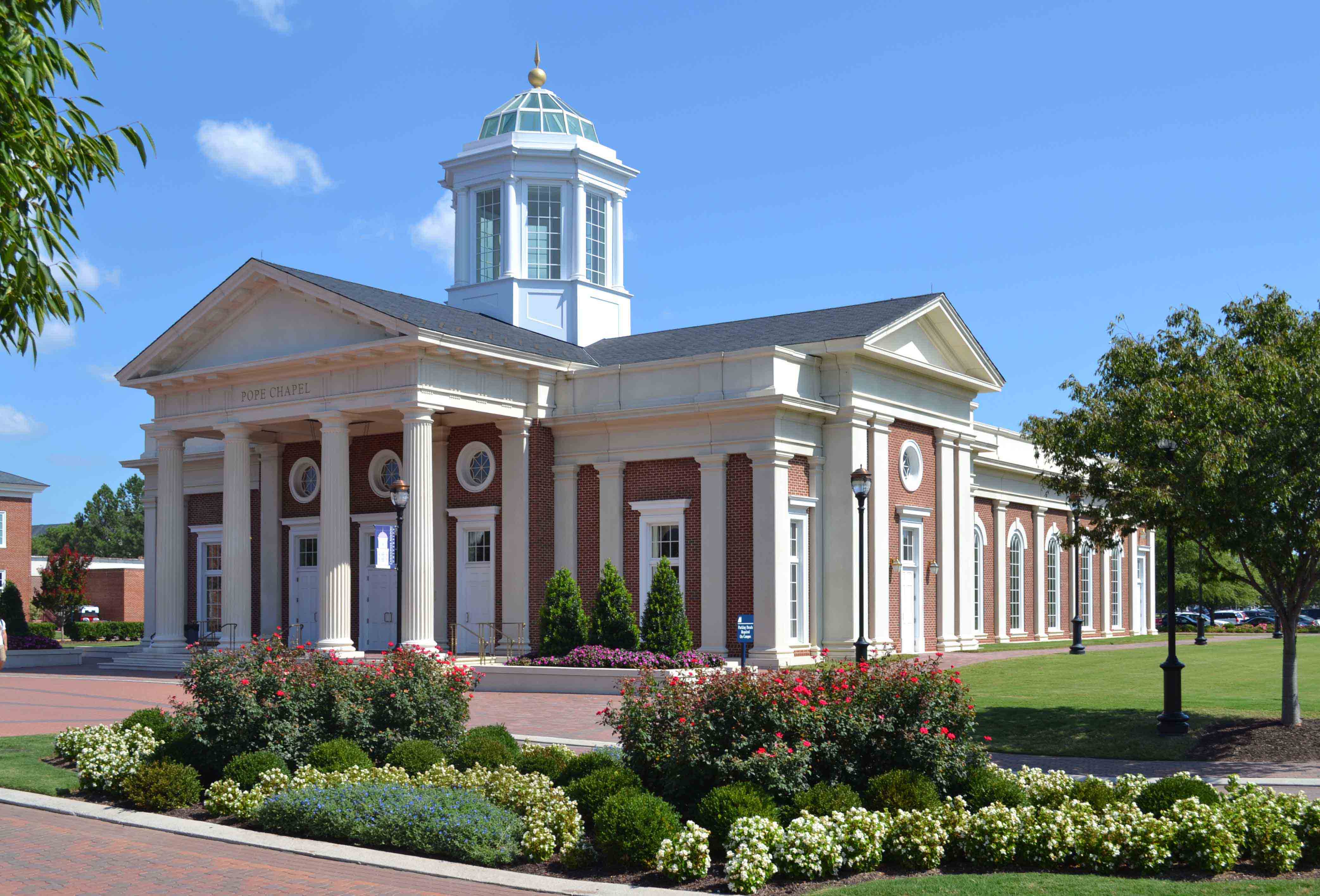 Classicism in Newport News | Architecture Here and There