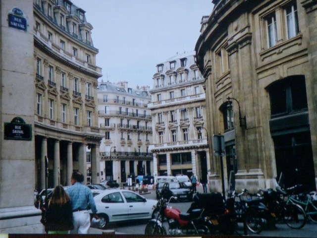 Paris strong, Paris beautiful | Architecture Here and There