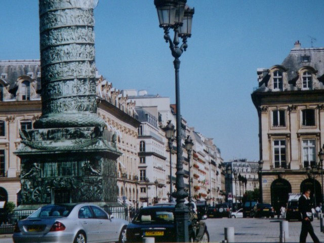 Paris strong, Paris beautiful | Architecture Here and There