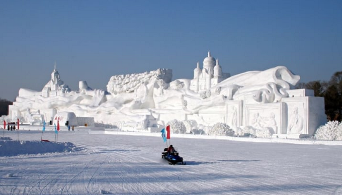 Best snow sculpture? Maybe | Architecture Here and There