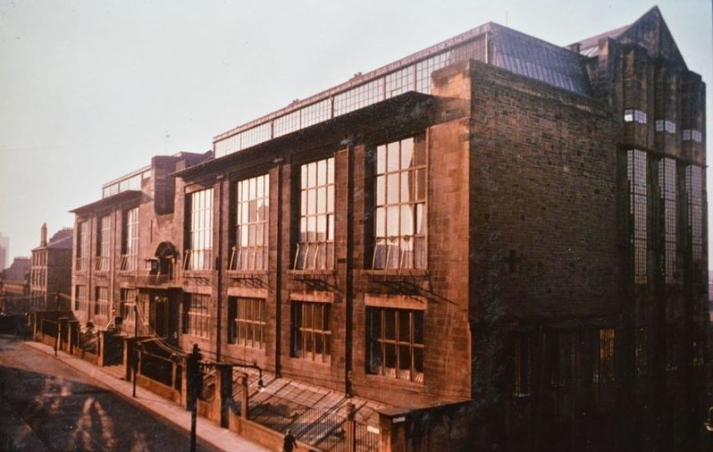 Bulldoze or rebuild Mack? | Architecture Here and There